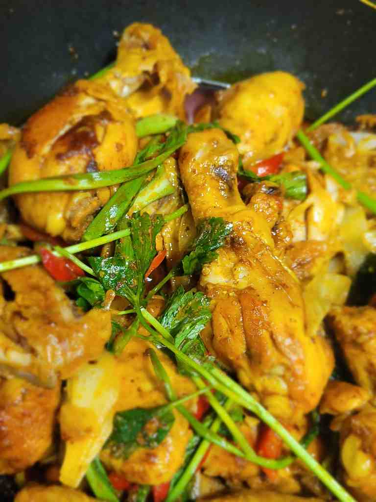 Pollo a la abuela (pollo achiotado) | Sistema de Información Cultural ...