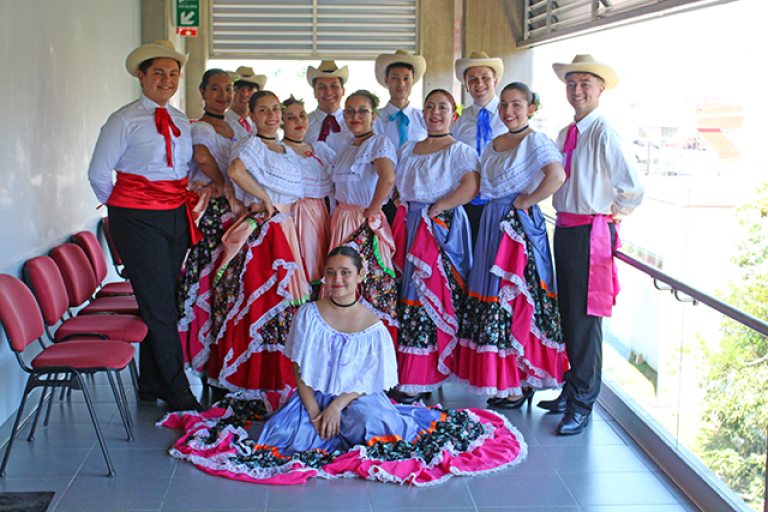 Barbac Danza Folclórica | Sistema de Información Cultural de Costa Rica